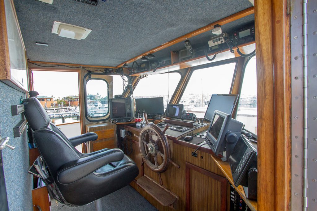 Vessel Details | Islander Charters